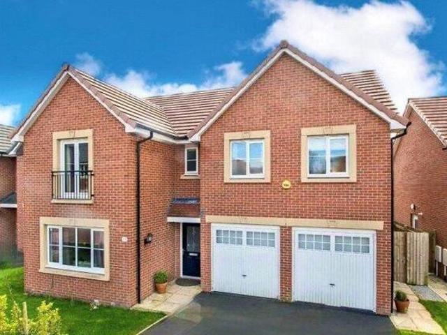 Davenham, Scarfell Crescent, Northwich, 5 Bedroom Detached