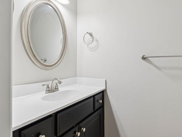 Davenport Condominiums 2 Bedroom Apartment for Rent at 125 Davenport Dr, Nashville, TN 37217