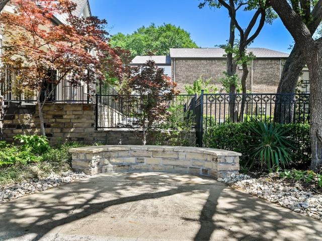 Davenport Apartments 1 Bedroom Apartment for Rent at 14500 Dallas Pkwy, Dallas, TX 75254