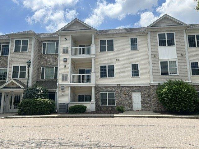 Davenport Ave Unit,canton, Condo For Sale