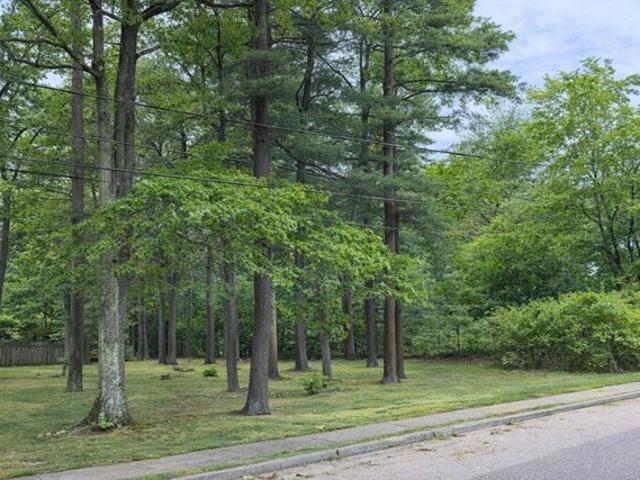 Daventry Ct, Lynnfield, Plot For Sale