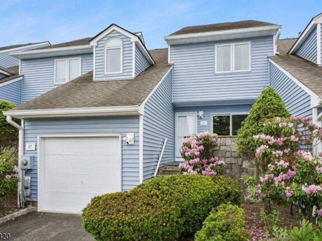 Davey Dr, West Orange, Condo For Sale
