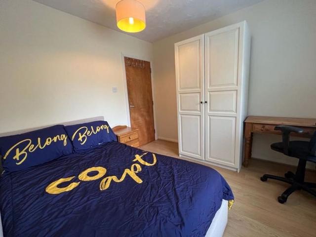 Davey Drive 3 Bed, Brighton BN1, 3 bed terraced house to rent, £2,101 pcm | PrimeLocation