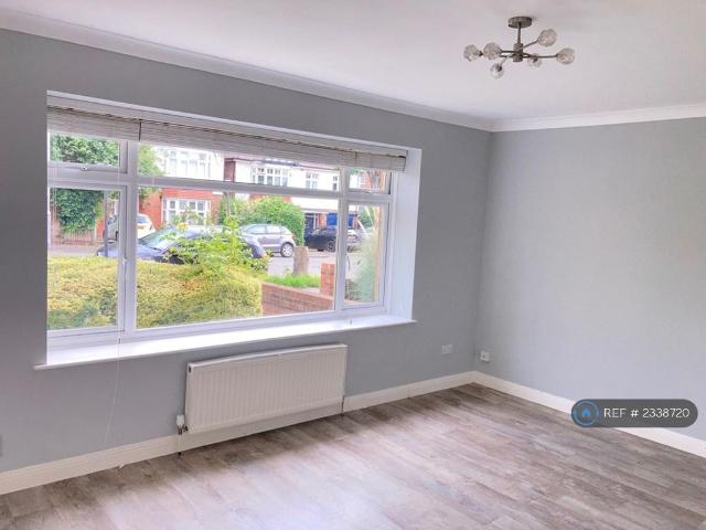 Davigdor Road, Hove, BN3 2 bed flat to rent £1,595 pcm £368 pw
