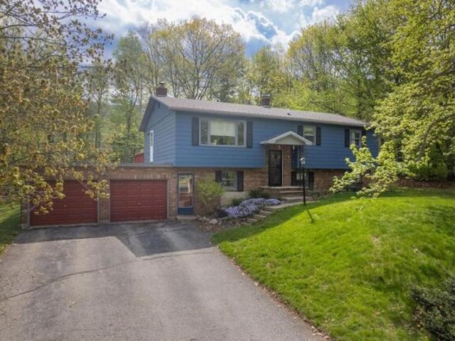 David Rd, Rutland Town, Home For Sale
