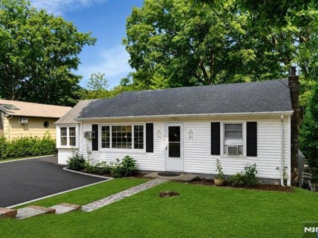 David Rd, Stanhope, Home For Sale