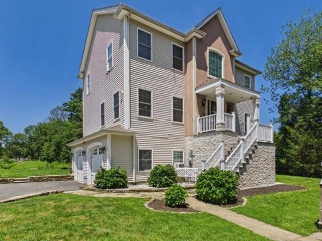 David St, Fall River, Home For Sale