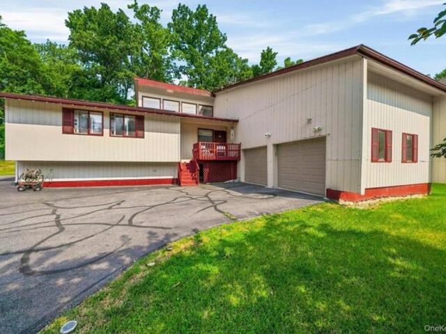 Davidge Rd, Middletown, Home For Sale