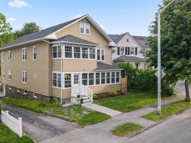 Davidson Rd, Worcester, Home For Sale