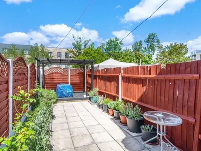 Davidson Road, London, CR0 6DF, United Kingdom | 3 bed house for rent #167386509 | Rentberry