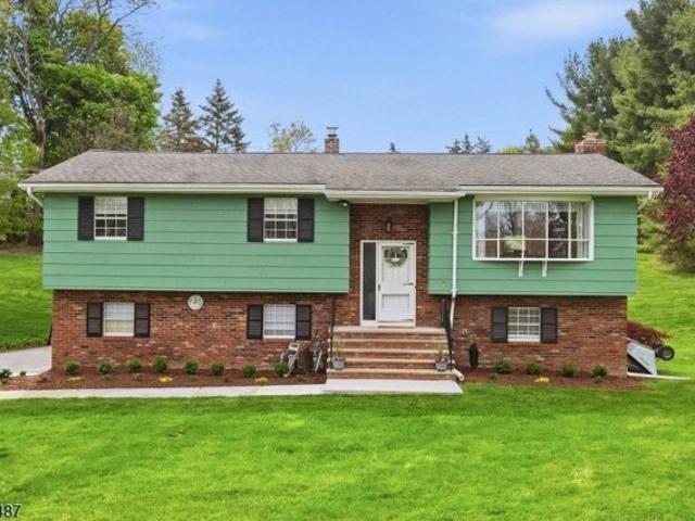Davis Ter, Andover, Home For Sale