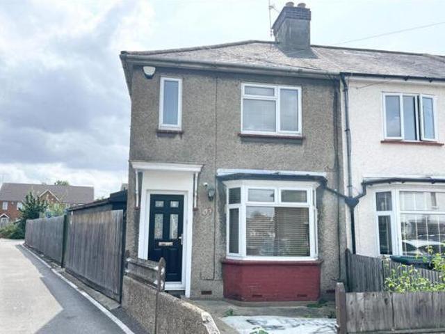 Davis Avenue, Northfleet, 2 Bedroom End