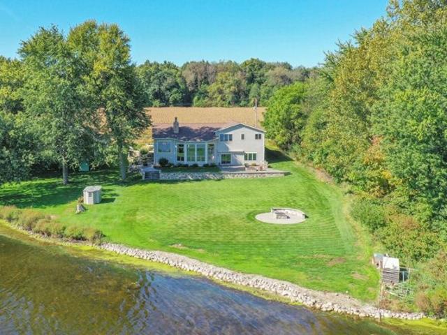 Davis Dr, Three Rivers, Home For Sale