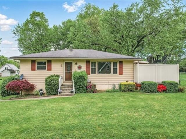 Davis Dr, Sharpsville, Home For Sale