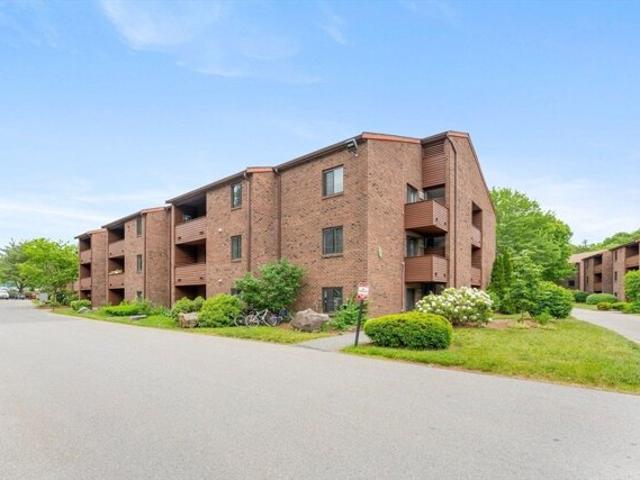 Davis Rd Apt B, Acton, Condo For Sale
