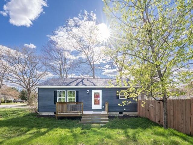 Davis St, Brunswick, Home For Sale