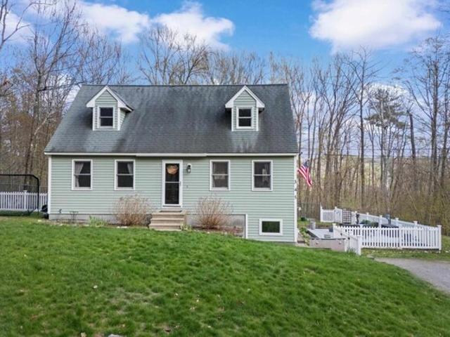 Davison Rd, Henniker, Home For Sale