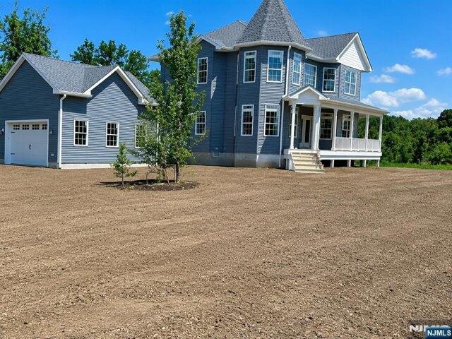 Davon Ln, Hamburg, Home For Sale