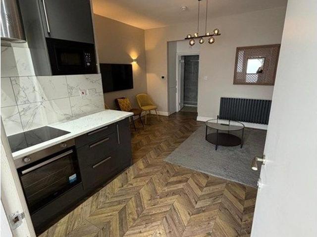 Dawes Road, London SW6, 1 bed flat to rent, £2,200 pcm | PrimeLocation