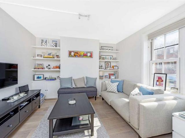 Dawes Road, London SW6 1 bed flat to rent £2,300 pcm £531 pw