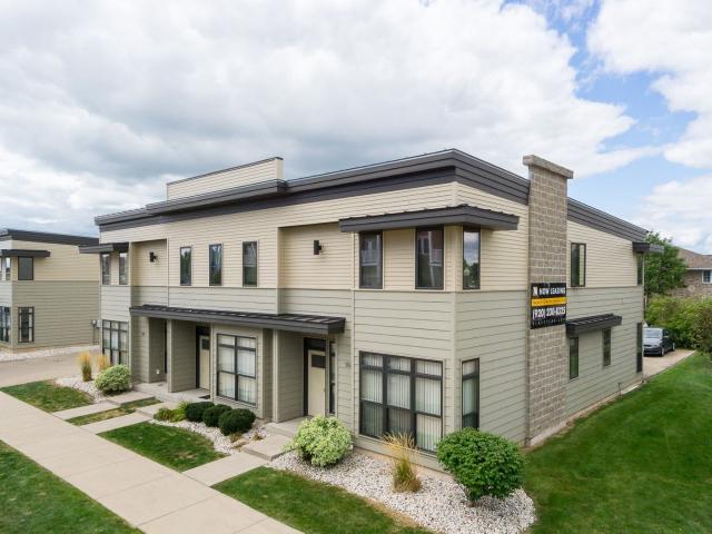 Dawes Street Townhouses