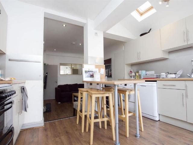 Dawlish Road, Birmingham, West Midlands B29, 6 bed shared accommodation to rent, £481 pcm | PrimeLocation