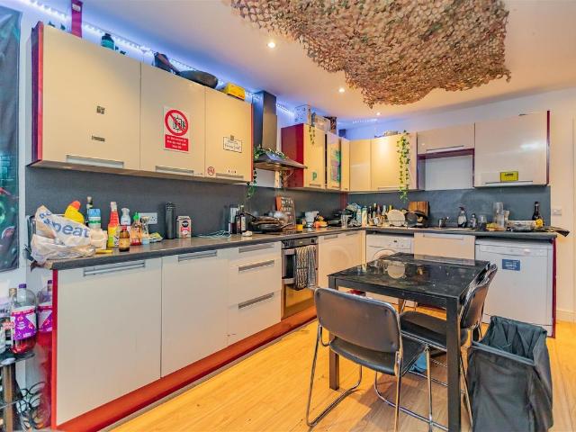Dawlish Road, Birmingham, West Midlands B29, 6 bed shared accommodation to rent, £490 pcm | PrimeLocation
