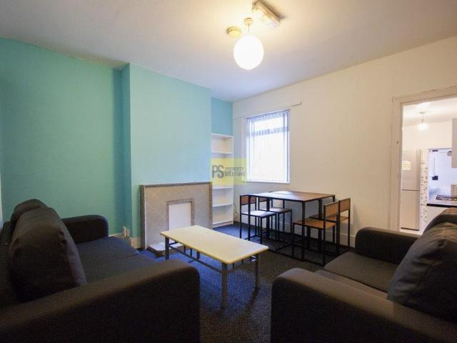 Dawlish Road, Birmingham B29 4 bed terraced house to rent £1,908 pcm £440 pw