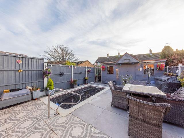 Dawlish Road, Leyton E10, 2 bed end terrace house to rent, £2,200 pcm | PrimeLocation