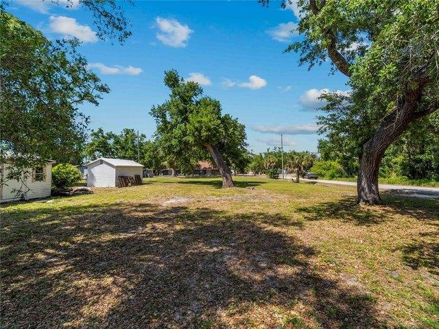 Dawn Dr, Venice, FL 34293