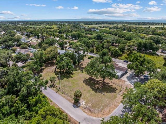 Dawn Dr, Venice, FL 34293