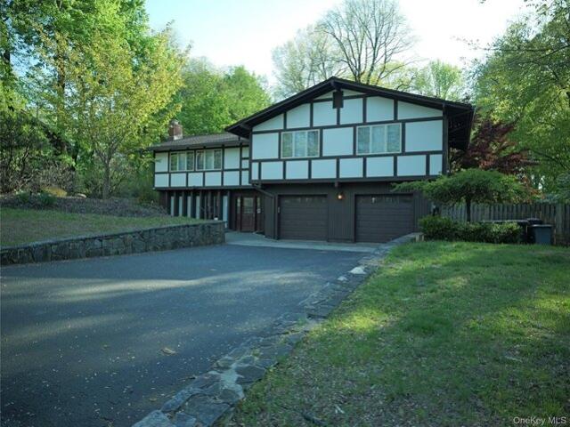 Dawn Ln, Suffern, Home For Sale