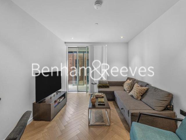 Dawson House, Battersea Power station. 2 bed apartment to rent £5,000 pcm £1,154 pw