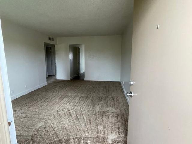 Dayton Square 2 Bedroom Apartment for Rent at 3042 E Dayton Ave, Fresno, CA 93726 McLane