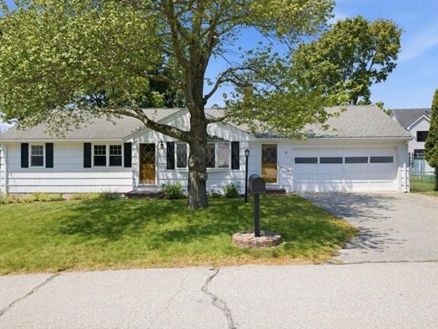 Day Cir, Woburn, Home For Sale