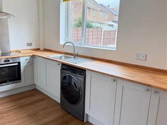 Day Drive, Failsworth, M35 0RY, United Kingdom | 3 bed duplex for rent #140396743 | Rentberry