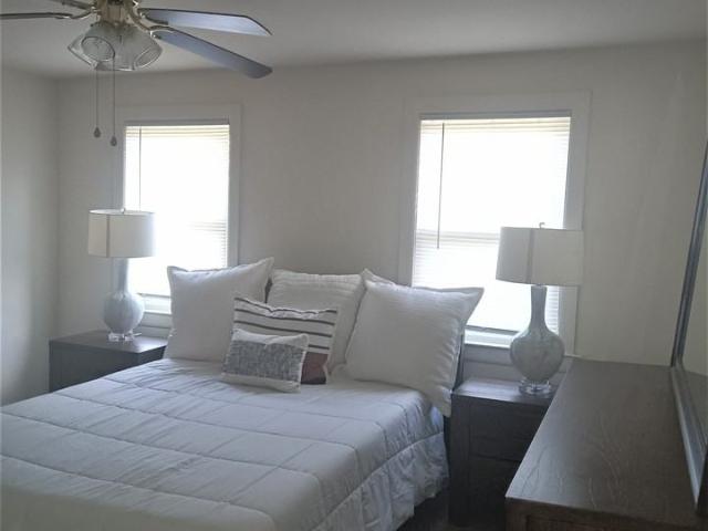 Day Village Townhomes 1 Bedroom Apartment for Rent at 511 Avondale Rd, Dundalk, MD 21222 Dundalk