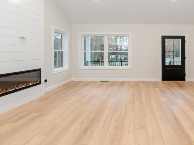 Daybreak Ln Unit,windham, Condo For Sale
