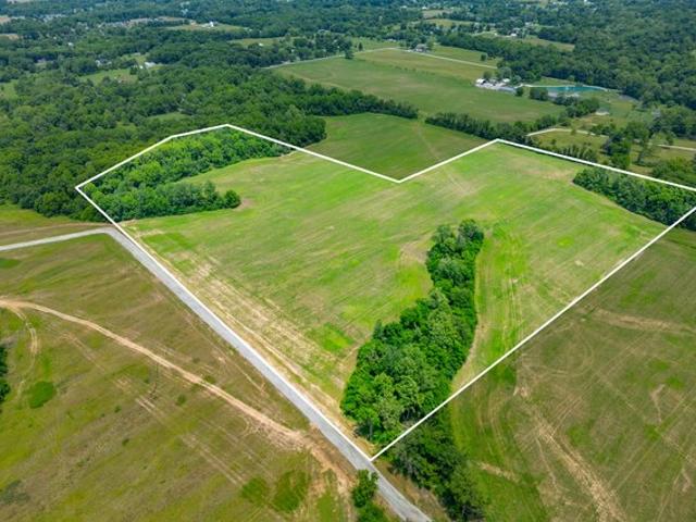 Dayhuff Rd E, Mooresville, IN 46158