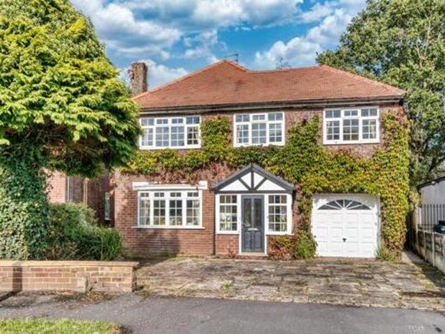Daylesford Crescent, Cheadle, 4 Bedroom Detached
