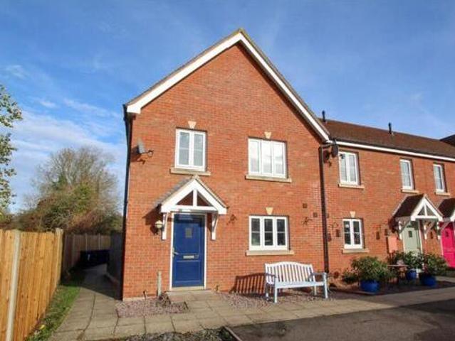 Days Meadow, Oakington, 3 Bedroom End