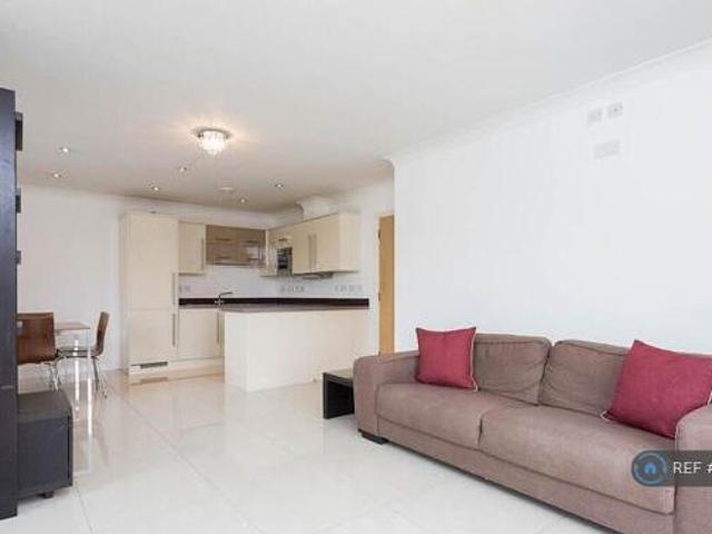 Daysbrook Road, London, 2 Bedroom Flat