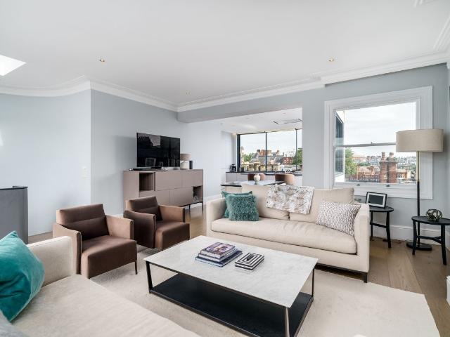 De Vere Gardens, Kensington W8, 4 bed flat to rent, £14,000 pcm | PrimeLocation