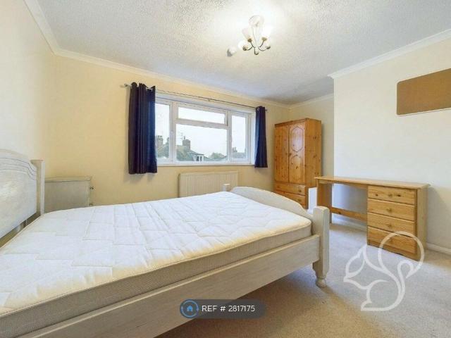 De Vere Lane, Colchester CO7, 5 bed end terrace house to rent, £1,900 pcm | PrimeLocation