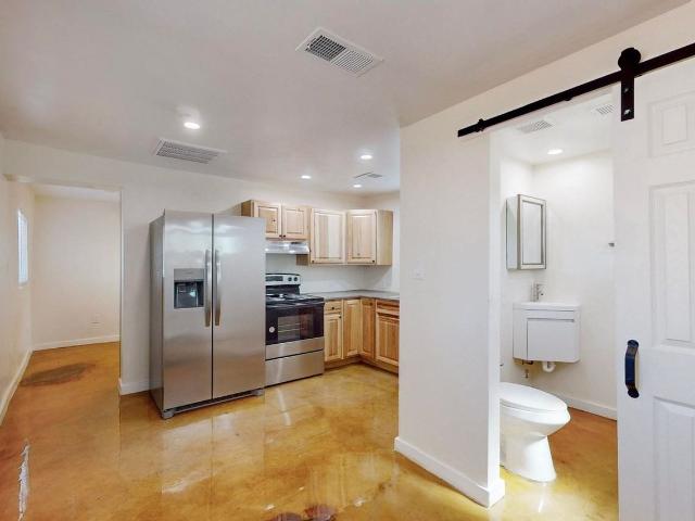 De Vita 1 Bedroom Apartment for Rent at 2443 De Vita Rd Sw, Albuquerque, NM 87105