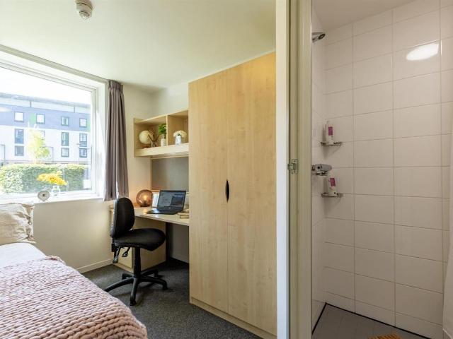 De Walden Way, Bradford BD7, 1 bed flat to rent, £368 pcm | PrimeLocation