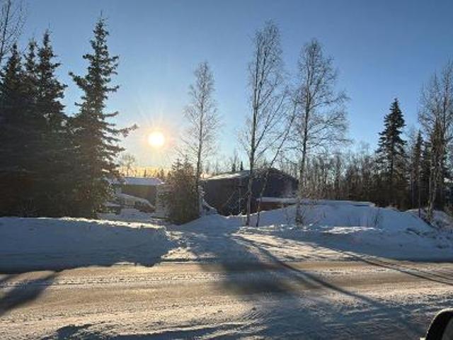 De Armoun Rd