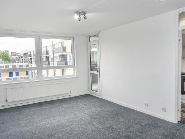 De Beauvoir Road, London N1 3 bed duplex to rent £2,900 pcm £669 pw