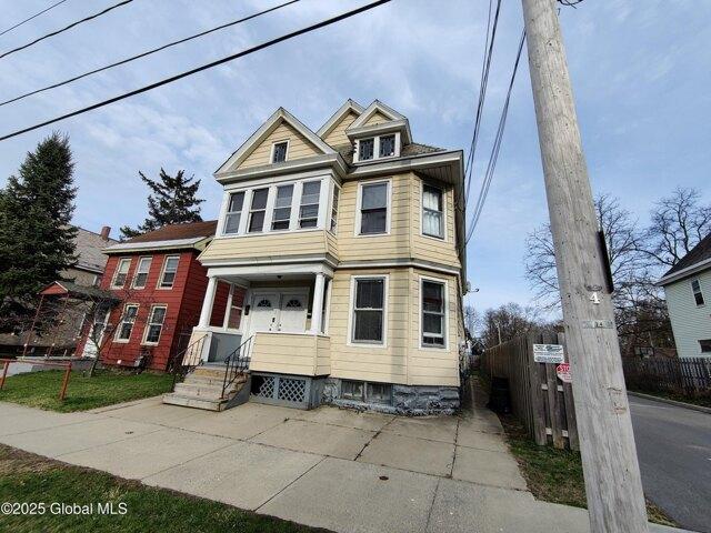 De Graff St, Schenectady, Home For Sale