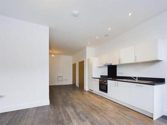 De Havilland, Leigh Street, 1 Bedroom Detached